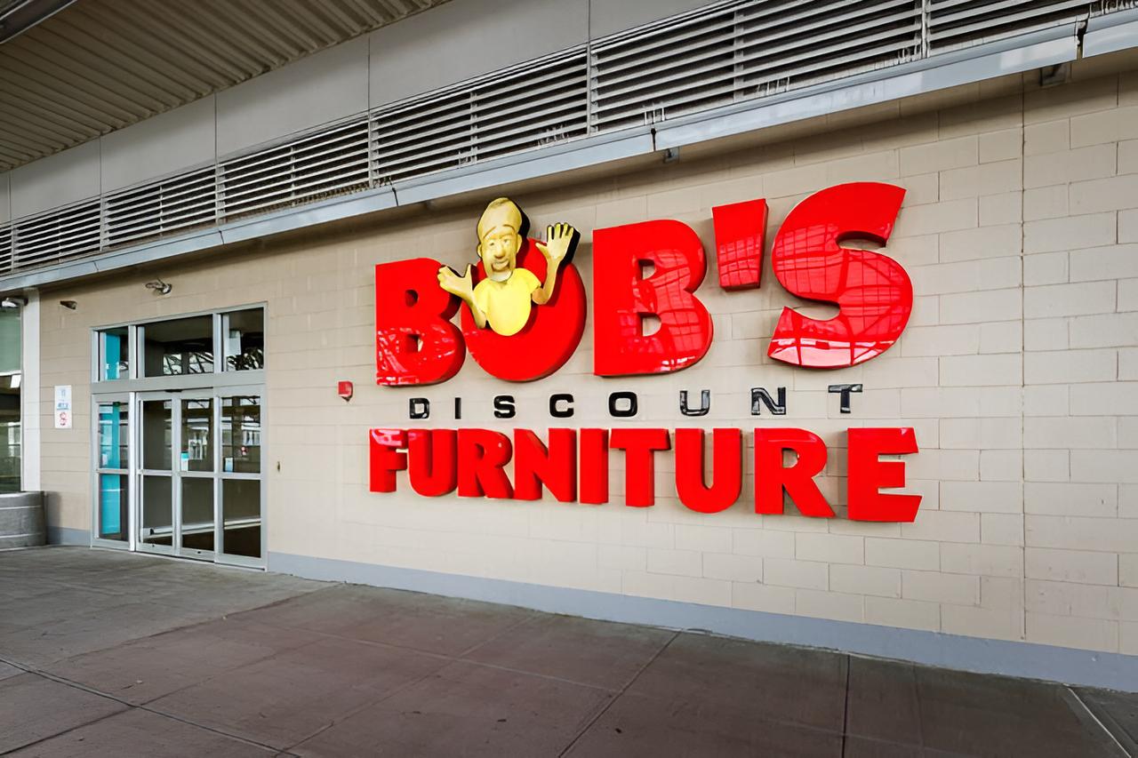 Bob's discount furniture near me store